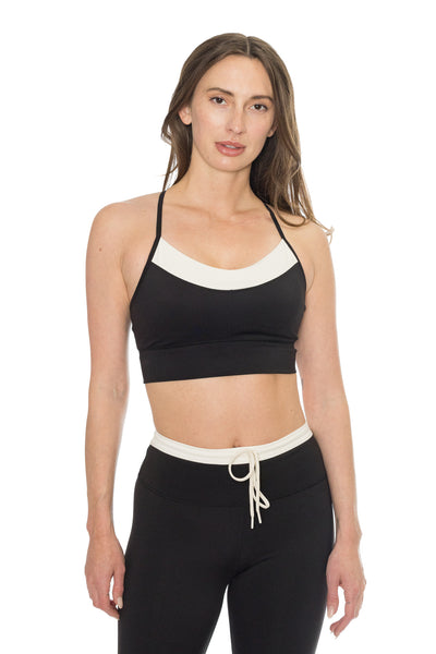 Shop Common Thread | A Women's Clothing & Gift Boutique